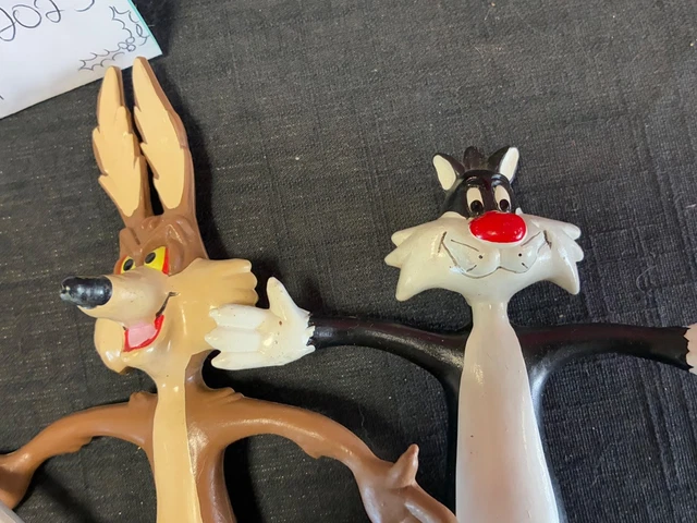 VINTAGE 1988 WARNER BROS Bendable Toys BUGS BUNNY Daffy Duck SYLVESTER ...