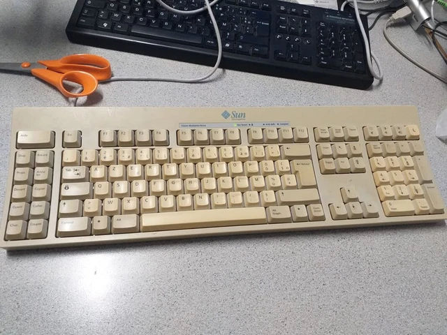 CLAVIER SUN MICROSYSTEMS Type 7 AZERTY USB - Français - UNIX LINUX ...