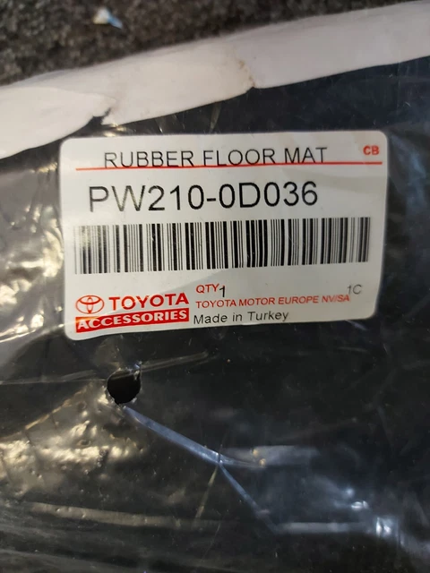 TOYOTA GENUINE YARIS Rubber Mats Set 2020+, Rhd, Pw210-0D036 New £75.00 ...