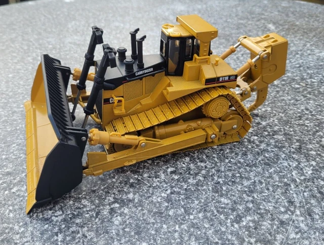MODELLAUTO PLANIERRAUPE CARRYDOZER CATERPILLAR D11R GD von Norscot ...