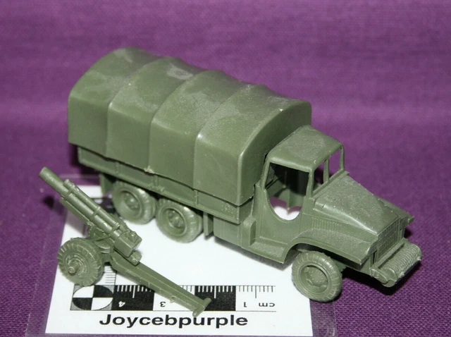 AIRFIX ATTACK FORCE Poly 6x6 Truck & Howitzer HO/OO scale model. EUR ...