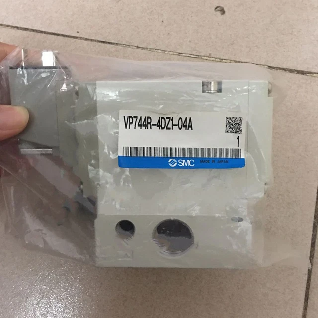 ONE NEW SMC solenoid valve VP744R-4DZ1-04A VP744R-4DZ1-04A Fast ...