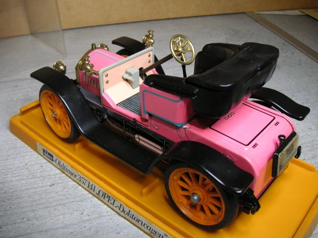 SCHUCO DOKTORWAGEN SONDERMODELL Rüsselsheim W. Germany 60er Tin Car ...