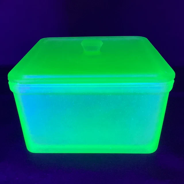 VINTAGE FROSTED URANIUM Glass Square Container With Lid (5D) MO#8683 ...