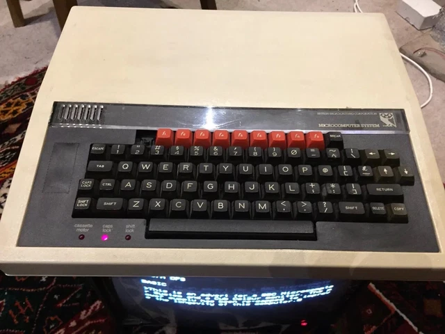 BBC MICROCOMPUTER SYSTEM BBC Micro B And Cub Colour Monitor In Vgc ...