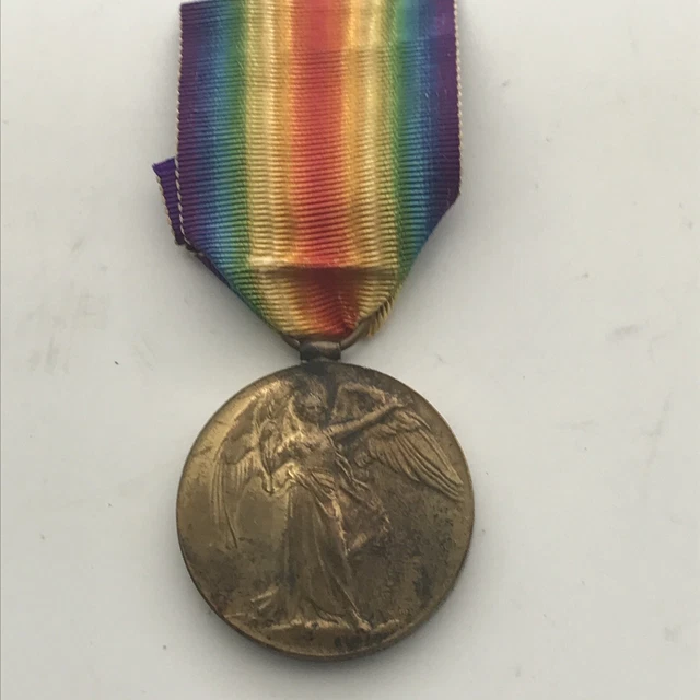 WW1 CASUALTY 43312 Pt WJ Garner Suff Reg 2nd Batt Victory medal KIA 13 ...