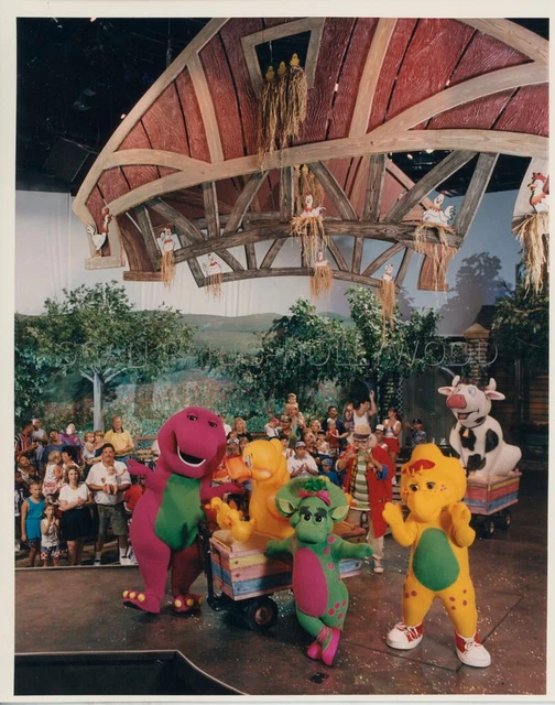 A DAY INTHE Park With Barney Universal Studios Florida 1995 Photo ...