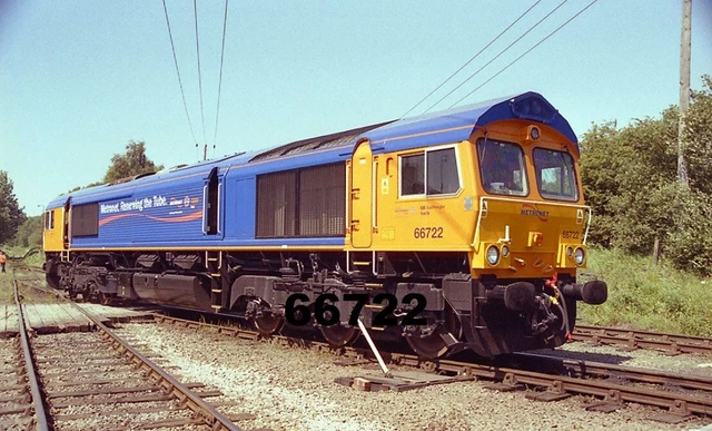 35MM RAILWAY COLOUR Negative Class 66722 At Barrow Hill £1.25 - PicClick UK
