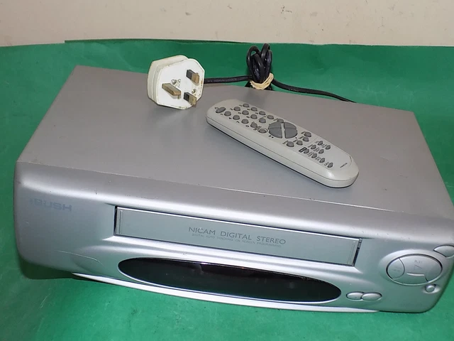 BUSH VCR VHS VIDEO CASSETTE RECORDER Vintage VCR925NSIL Silver + Remote ...