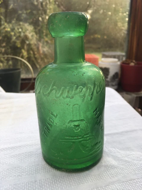 SCARCE SMALL SCHWEPPES fountain London dumpy seltzer soda bottle ...