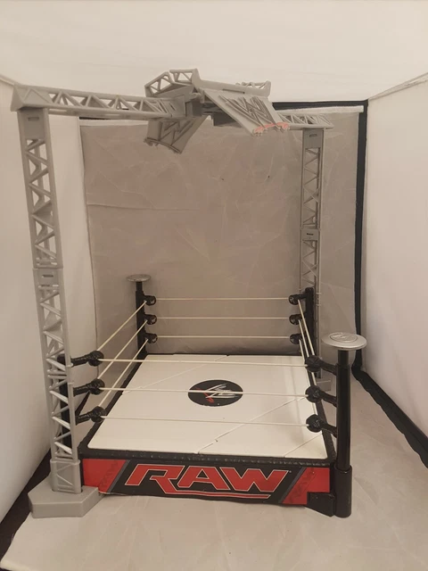WWE SPRING LOADED Wrestling Ring RAW Scaffolding Playset for Figures ...