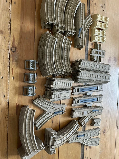 THOMAS AND FRIENDS Trackmaster track bundle - 70+ Pieces £18.00 ...