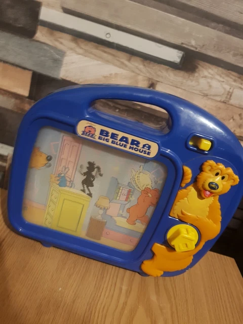 DISNEY BEAR IN The Big Blue House Wind Up Scrolling Screen Musical Toy ...