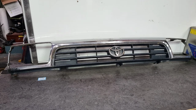 1994 TOYOTA HILUX Surf Gen 2 front grille £20.99 - PicClick UK
