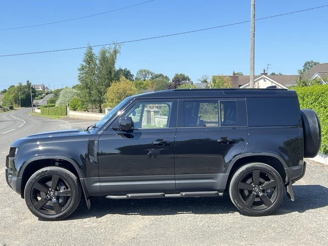 5 SEATER LAND Rover Defender Commercial 2023 £50,995.00 - PicClick UK