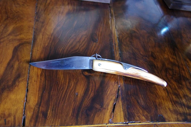 ANCIEN COUTEAU PLIANT Cornillon Manche Enbois De Cerf « Veritable ...