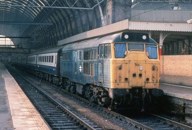 BRITISH RAIL 31212 Class 31 Brush Type 2 Diesel Locomotive Railway ...