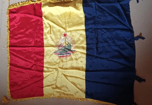 FLAG OF RSR, Socialist Republic of Romania from 1975 - 1989 £61.14 ...