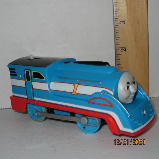 STREAMLINED THOMAS THE Tank Engine Trackmaster Motorized Train Mattel ...