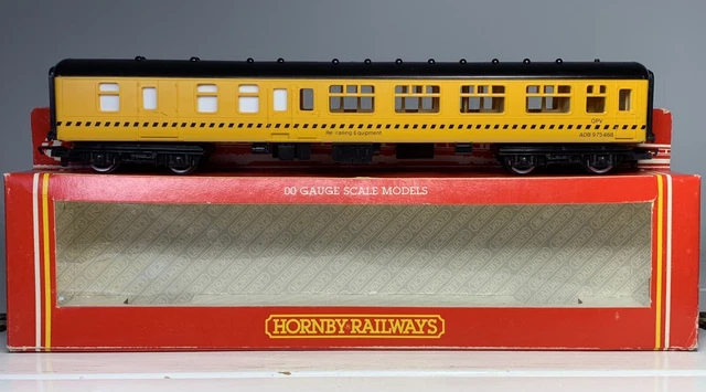 HORNBY R098 BR Mk2 QPV Re-Railing Crew Coach In Yellow ADB97548 - Mint ...