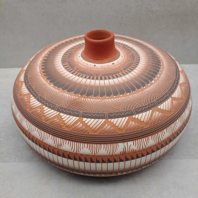 SIGNED A JOE Native American Navajo Pottery Squat Vase $65.00 - PicClick