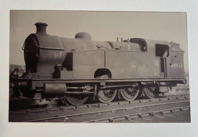 BR RAILWAY LOCOMOTIVE Photograph - Q1 At Frodingham Shed - F3033 £3.50 ...