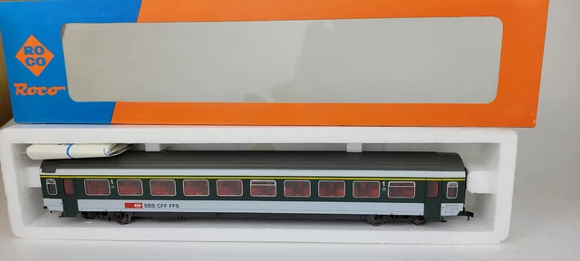 ROCO AC 44201 A Schnellzugwagen 1. Kl. SBB CFF FFS Schweiz OVP ...