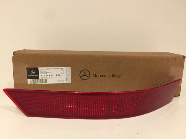GENUINE MERCEDES BENZ W164 Ml Rh Rear Bumper Reflector Lens A1648201574 ...