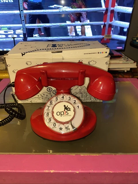 OPIS FUNKYFON CABLE Brand New landline telephone in red, retro-style ...