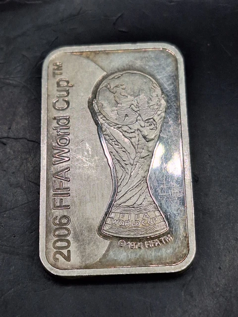 SILVER BAR 2006 Fifa World Cup Soccer World Cup 15.55g 999 Silver £67. ...