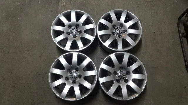 CERCHI IN LEGA vw golf 4 serie 5 e altri modelli. fori R15 EUR 240,00 ...