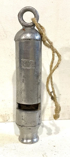 ANCIEN SIFFLET MILITAIRE ou scout modèle M2 ww2 ? EUR 10,00 - PicClick FR