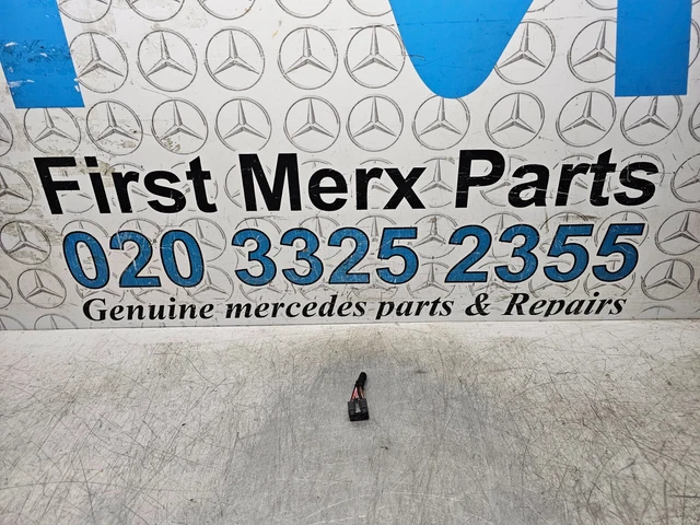 MERCEDES BENZ ENGINE Wiring Loom Harness Plug Connector 1-2236878-1 £15 ...