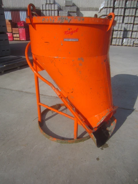 BETONKÜBEL BETONSILO EICHINGER 750l Betonbombe Krankübel Kran Kransilo ...