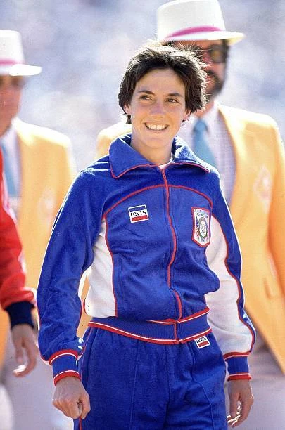 TRACK & FIELD Summer Olympics, USA Joan Benoit Samueslson 1984 Old ...