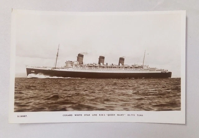 CUNARD WHITE STAR LINE RMS QUEEN MARY POSTCARD Real photo. Bridge House ...
