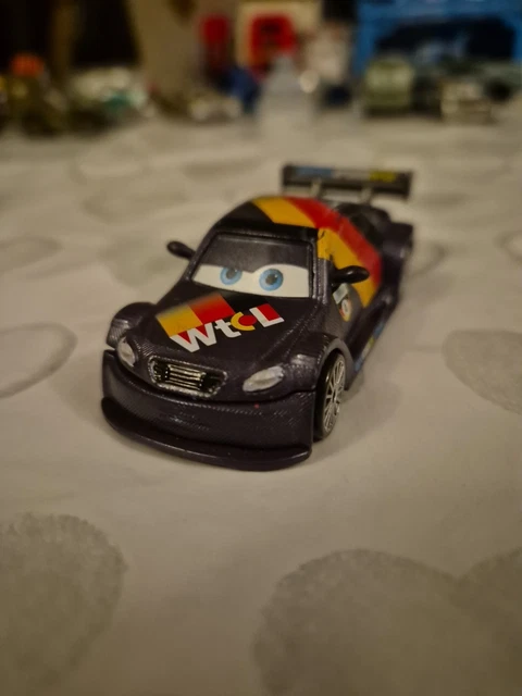 DISNEY PIXAR'S CARS Max Schnell World Grand Prix Die Cast Collectable £ ...