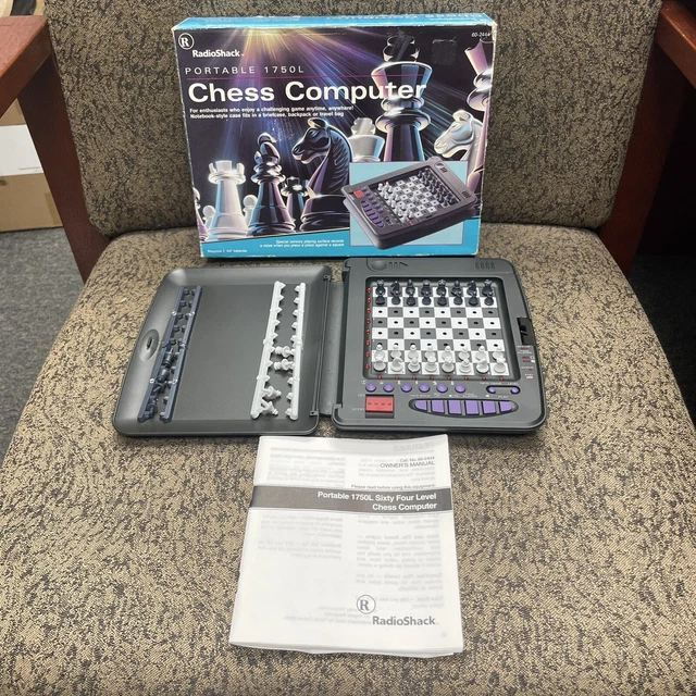 RADIO SHACK PORTABLE 1750L Chess Computer Complete With Instructions ...
