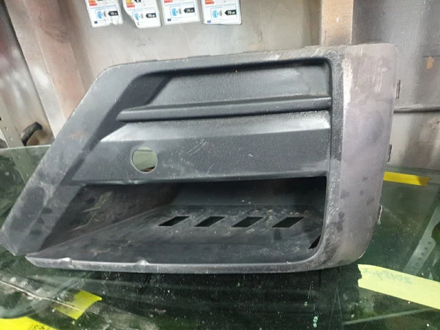 GENUINE VW CRAFTER / Man Tge Front Bumper 2017-2022 Rh Fog Grill ...