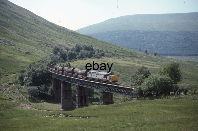 35MM RAILWAY SLIDE- BR Diesel Electric Class 37. 37430 @ Horseshoe ...