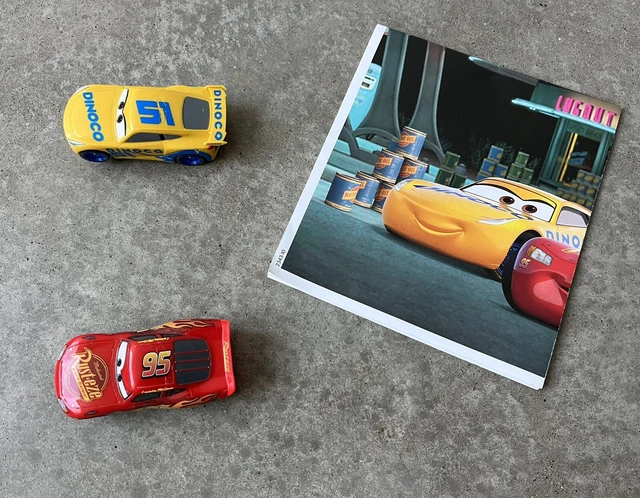 DISNEY PIXAR CARS 3 LOT Lightning McQueen Dinoco Slot Carrera Rust-eze ...