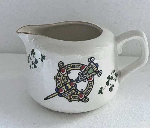 CARRIGALINE POTTERY CORK Ireland Shamrock & Shield Pattern Creamer Jug ...
