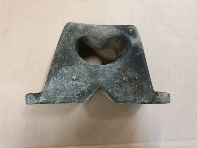 VW AMAROK MK1 Rear Suspension Leaf Spring Rubber Buffer Bump Stop ...