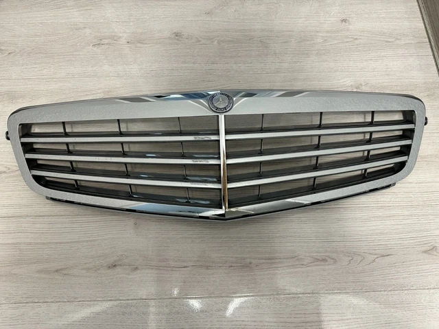 ORIGINAL MERCEDES C-KLASSE W204 Kühlergrill A2048801483 EUR 95,00 - PicClick DE
