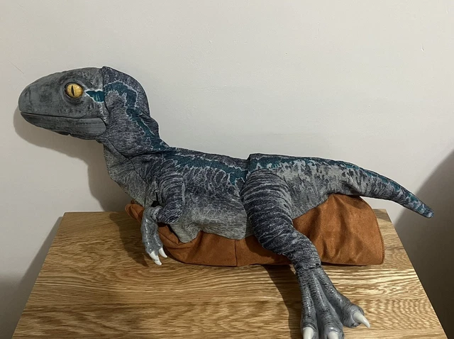 JURASSIC WORLD DOMINION toy Real FX Baby Blue Dinosaur WOW STUFF raptor ...
