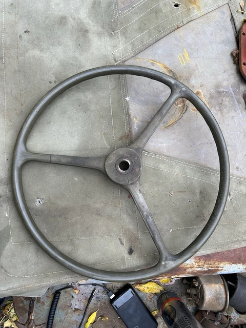 EARLY WILLYS MB Ford GPW Original Sheller Steering Wheel £500.00 ...