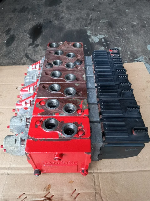 DANFOSS PROPORTIONAL HYDRAULIC Valve Block for HIAB Crane Remote ...