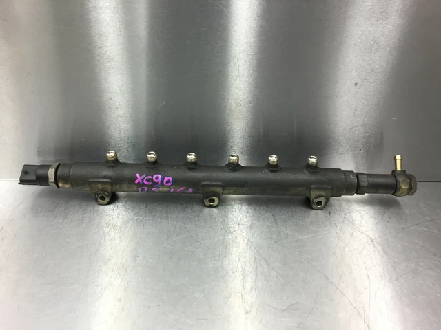 VOLVO XC90 S80 S60 V70 Xc70 2.4 D5 Diesel Fuel Injector Rail 30622085 £ ...