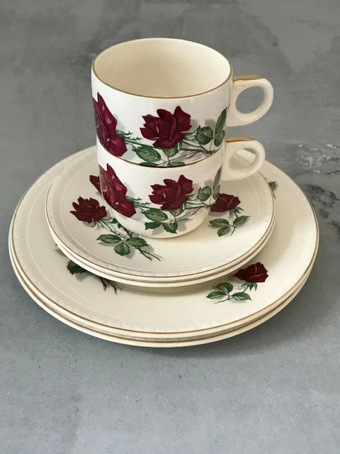 BREXTON VINTAGE CUP, Saucer and Plates – Red Roses 7969 £8.99 - PicClick UK