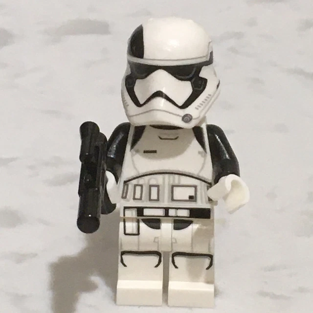 LEGO STAR WARS First Order Stormtrooper Executioner Minifigure 75197 ...